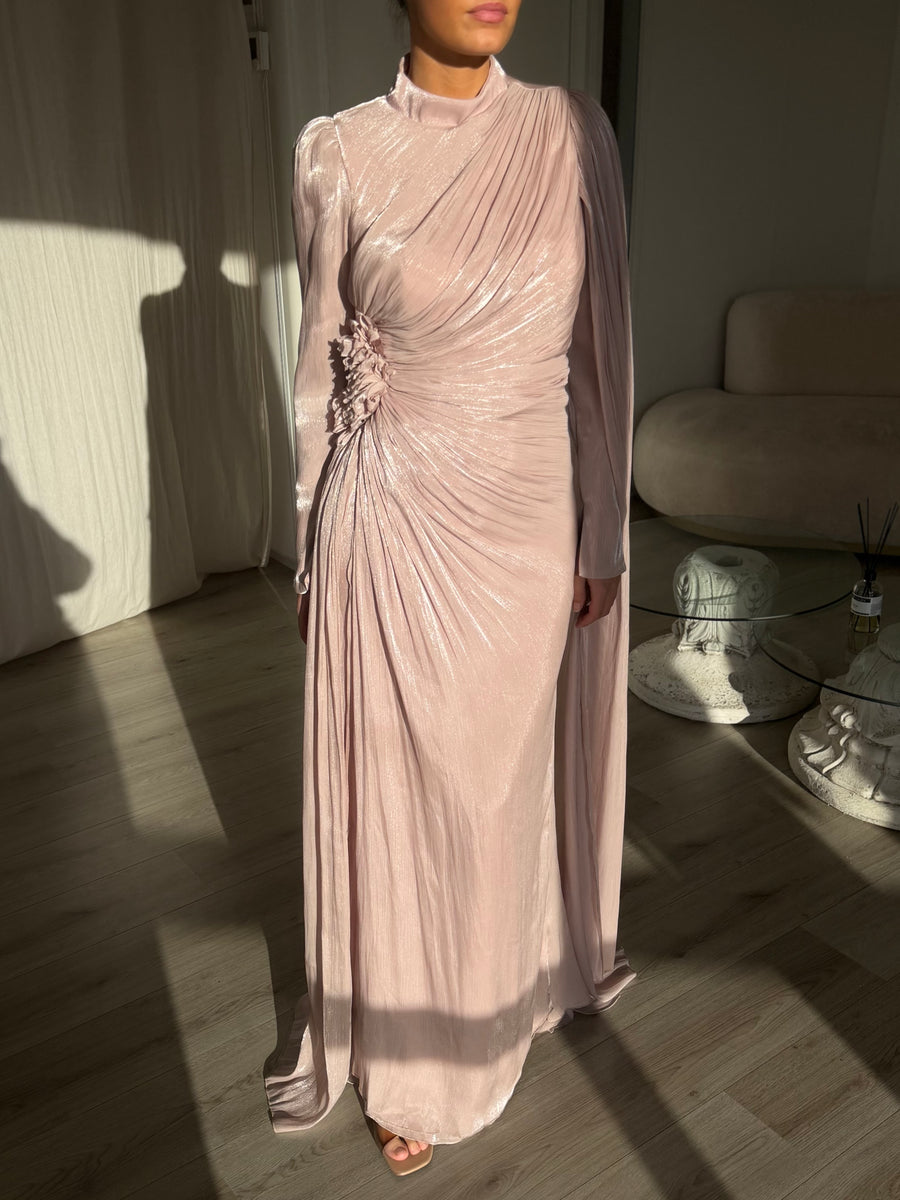 The Amira dress soft pink – Leyna Dresses
