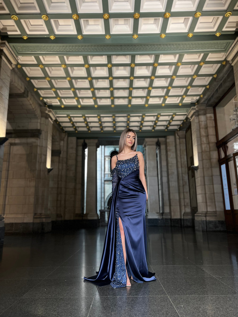 The Alena dress dark blue – Leyna Dresses